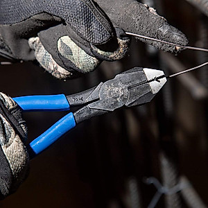 Klein Tools D2000-7CST Diagonal Cutters, Slim Head Linesman Pliers is Spring Loaded, Heavy-Duty Ironworker Pliers Cut ACSR, Screws, and More