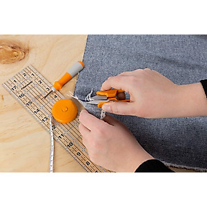 Fiskars Sewing Essentials Set (6pc), Orange 6 Count
