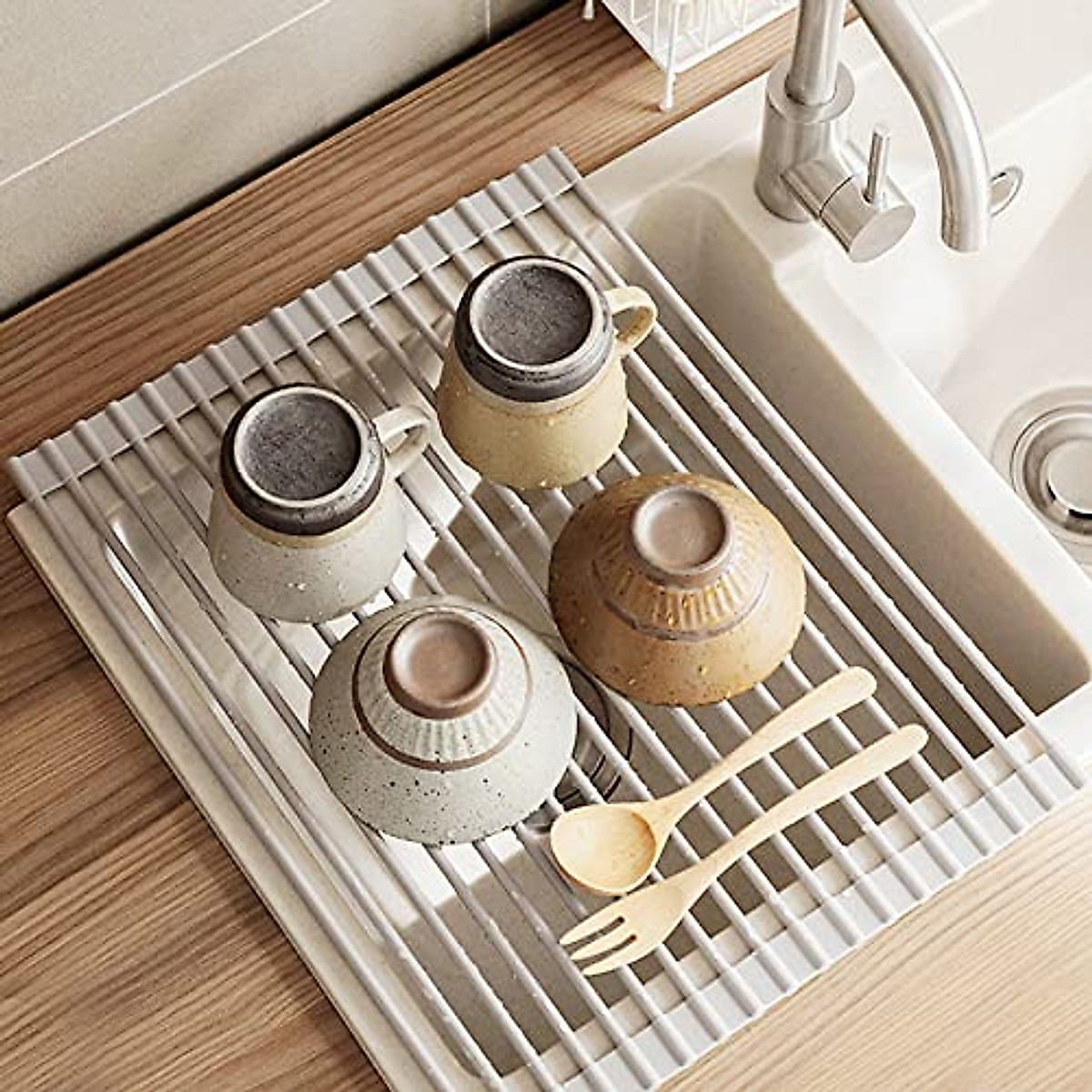 ZOIMINU Dish Drainer, White Roll Up Dish Drying Rack, Over Sink Drying Rack with Silicone-Coated, Heat-Resistant Anti-Slip Dry Rack for Dishes Cups Fruits Vegetables - 17" x 13.1"