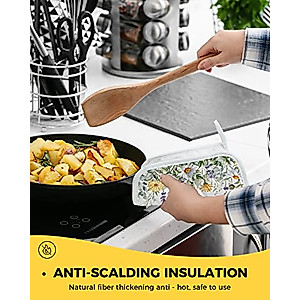 4Pack Pot Holders Cotton Heat Resistant Oven Hot Pads, Daisy Lavender Flowers Potholder Cloth Potholders for Daily Kitchen Baking and Cooking with Hanging Loops - Spring Summer Floral Green Leaves