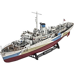 Revell 05132 43.9 cm HMCS Snowberry Model Kit