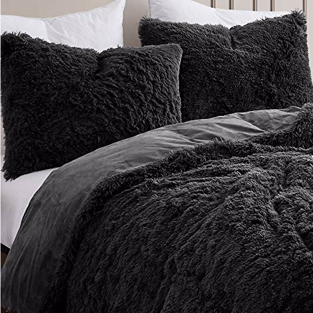 Sweet Home Collection Plush Shaggy Comforter Set Ultra Soft Luxurious Faux Fur Decorative Fluffy Crystal Velvet Bedding with 2 Shams, Queen, Black