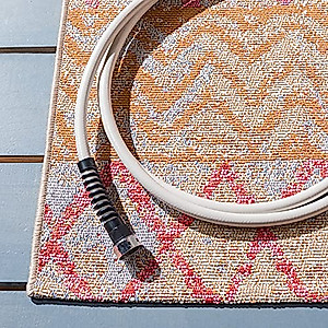 SAFAVIEH Summer Collection 5'3' x 7'6' Gold / Blue SMR497D Boho Indoor/ Outdoor Non-Shedding Easy scrubbing Patio Backyard Porch Deck Mudroom Area-Rug