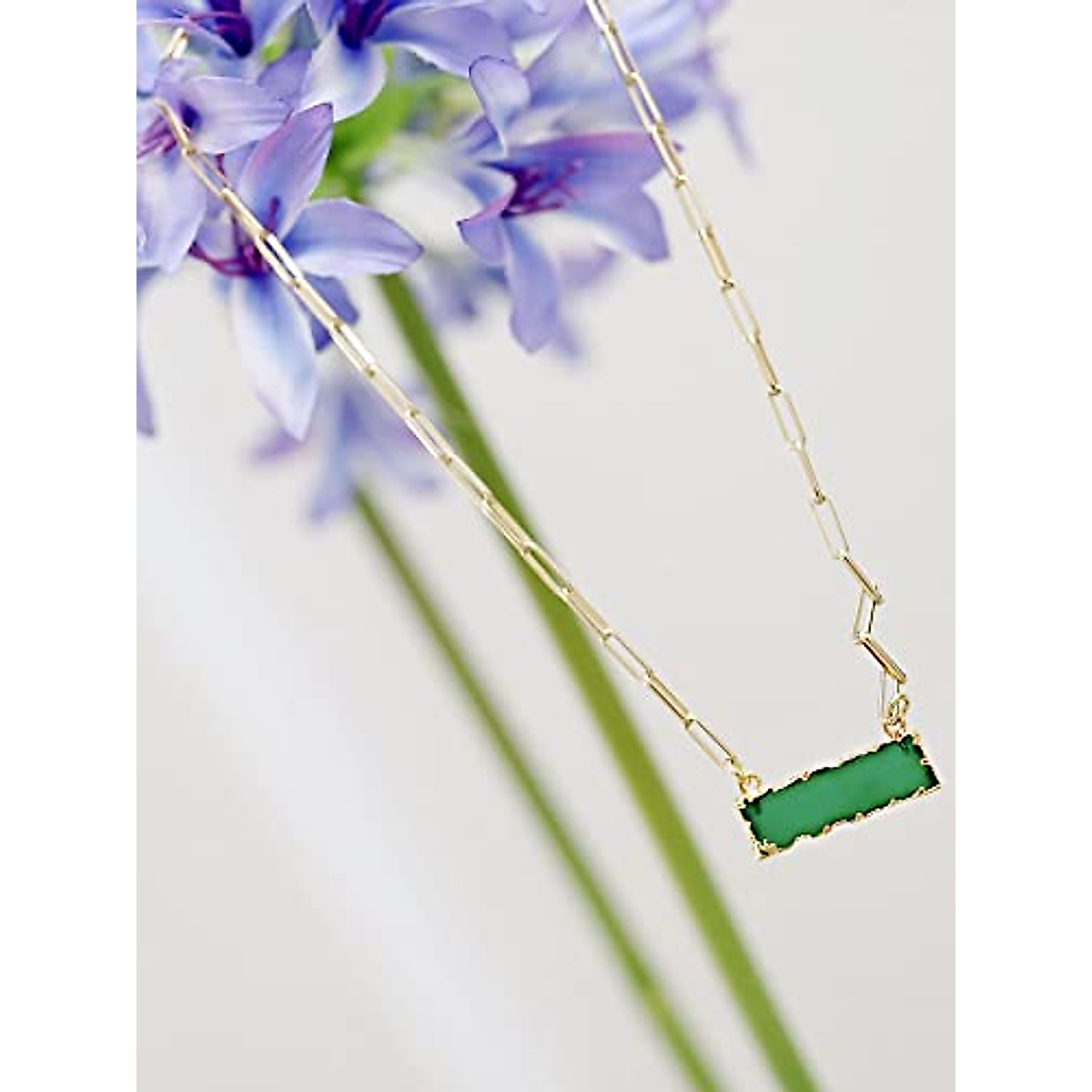 Peach Plié Titania Necklace Green Onyx