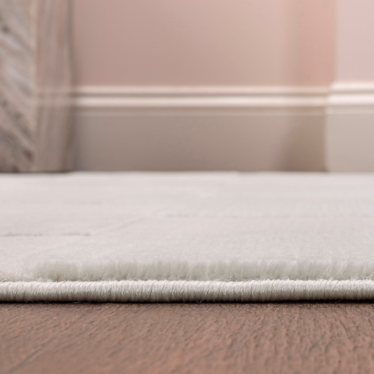 JONATHAN Y SND103B-8 Thea Modern Geometric Checkerboard High-Low White/Cream 8 ft. x 10 ft. Area Rug, Easy-Cleaning, Pet-Friendly for Bedroom, Living Room, Kitchen, Office, Non-Shedding