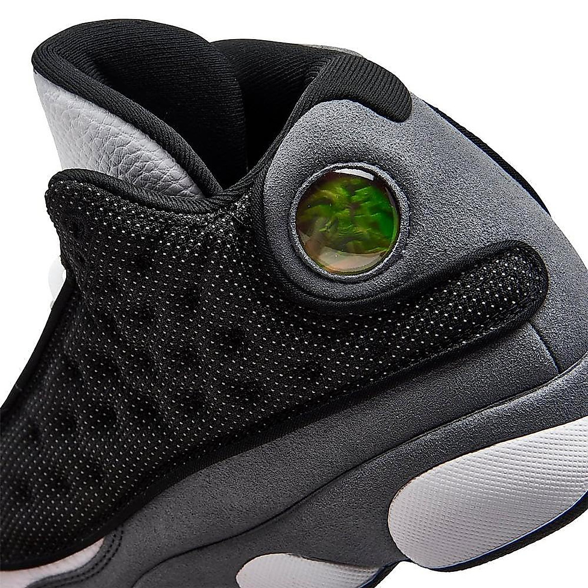 Nike Boy's Air Jordan 13 Retro (Big Kid) Black/University Red/Flint Grey/White 6 Big Kid M