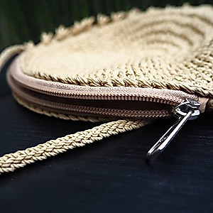 Straw Beach Bag Purse Tassel Fringe Macrame Boho Hippie Design, For Women Summer Party, Evening Nights Out, Crossbody Shoulder (20cm Round, Light brown)