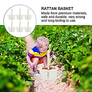 Hemoton 6pcs Wicker Picnic Basket Bamboo Rattan Woven Fruit Basket Wedding Flower Basket for Camping Outdoor Wedding Party Toy Storage Basket Size