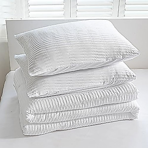 LAVACHEY King Size Comforter Set, White Seersucker Comforter Sets King Size Bed, Soft & Lightweight Bedding Comforters Sets 3 Pieces (104x90In Comforter & 2 Pillowcases)