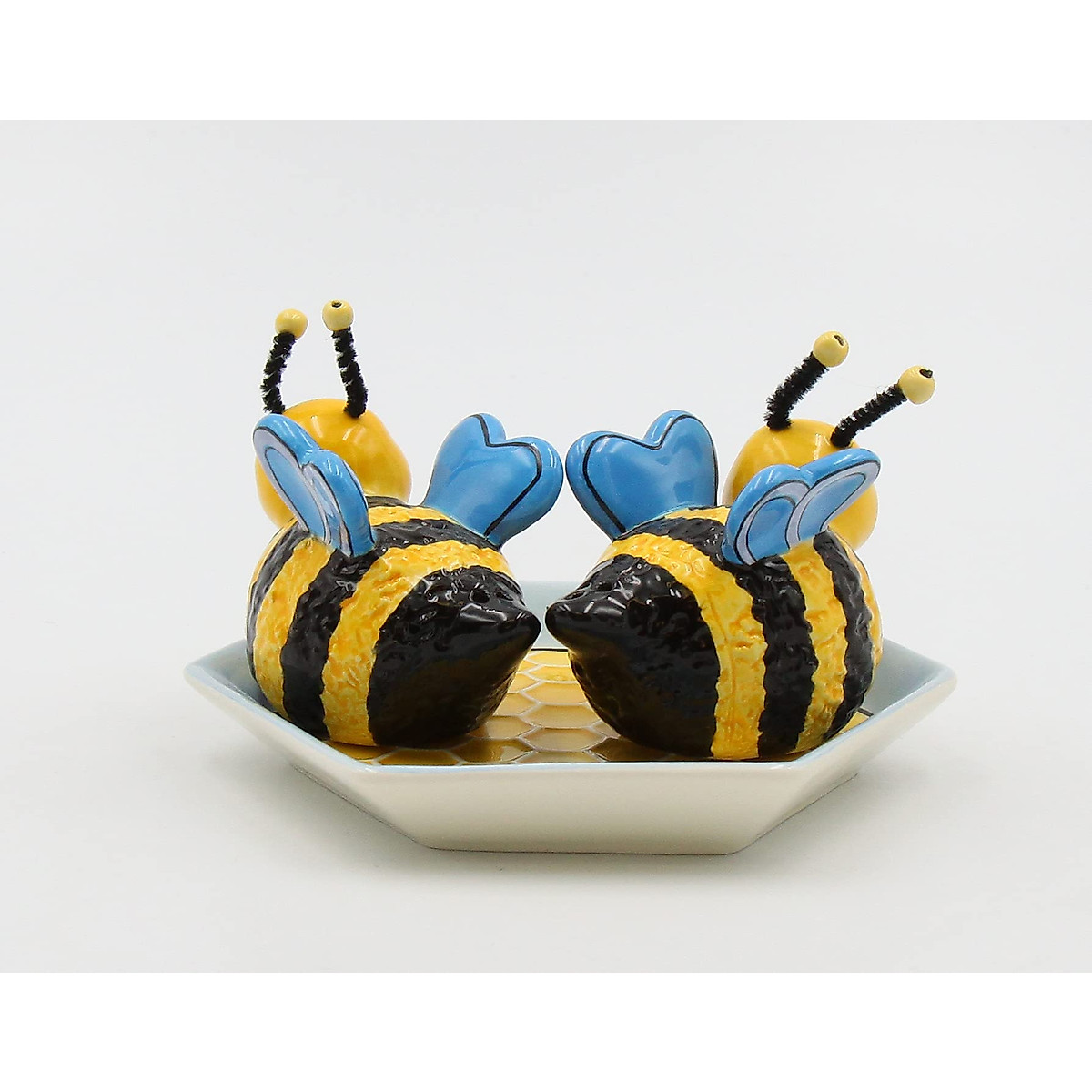 Appletree 2-Inch Ceramic Bee Salt and Pepper with Honeycombed Tray, Yellow