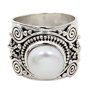 NOVICA Artisan Handmade Cultured Pearl Flower Ring Sterling Silver Cocktail White Indonesia Birthstone [crownbezel 0.5 in L x 0.5 in W x 0.3 in H Band Width 10 mm W] ' White Frangipani'
