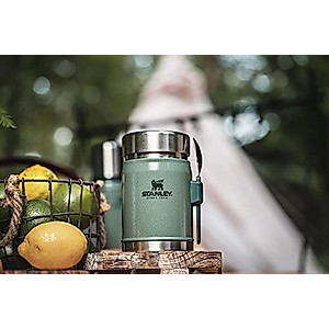 Stanley Classic Legendary Food Jar 0.4L Hammertone Green with Spork – BPA Free Stainless Steel Soup Flask - Keeps Cold or Hot for 7 Hours - Leakproof - Dishwasher Safe