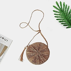 YADIRF Summer Women Straw Crossbody Bag Bohemian Handbag Tassels Crochet Beach Handbag For Daily Use Beach Travel (Light Brown)