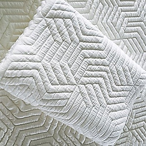 12" Three Layers Cool Medium High Softness Cotton Mattress with 2 Pillows (Queen Size) White