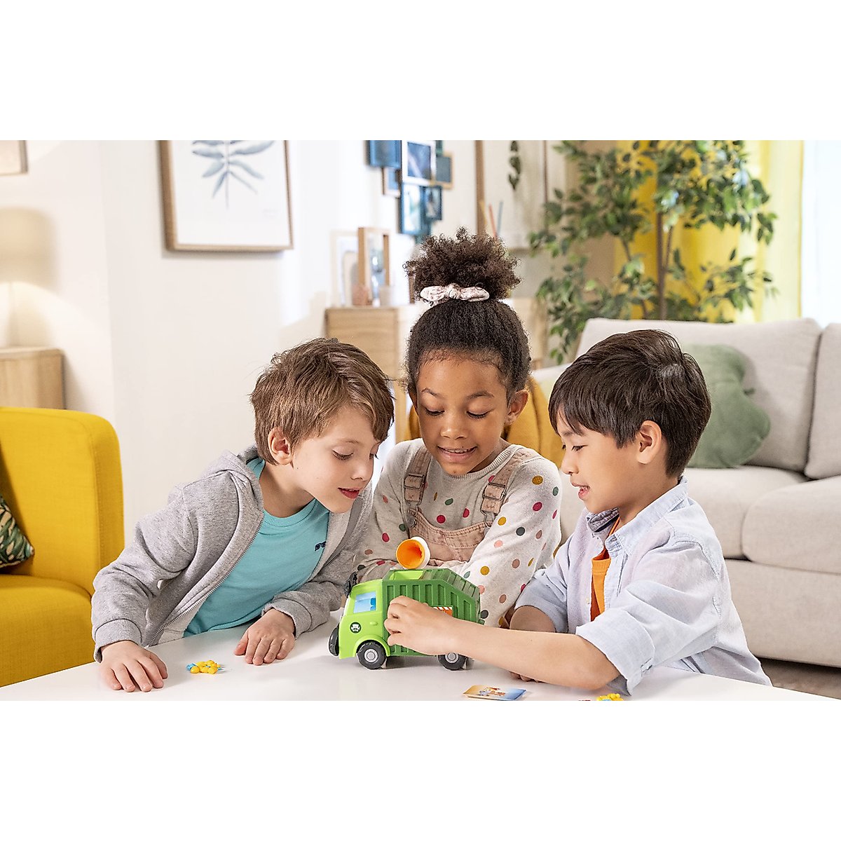 Goliath Trash Stash Game - Fill Trashcan, Watch It Dump Into Garbage Truck Or Truck Chucks It Up - No Reading Required, Ages 4 and Up, 2-4 Players , Green