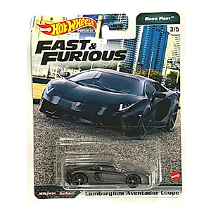 Hot Wheels Fast & Furious Collection Lamborghini Aventador 1:64 Scale Vehicle from The Fast Film Franchise, Modern & Classic Cars, Great Gift for Collectors & Fans of The Movies