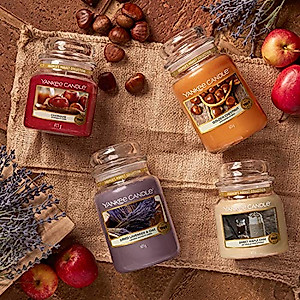 Yankee Candle Large Jar Scented Candle, Lavender & Oak, Burns up to 150 Hours, Dries Lavender and Oak