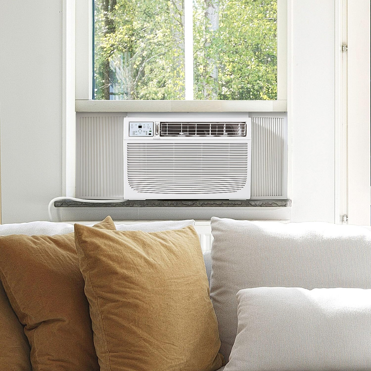 Keystone 24,000 BTU Window Air Conditioner with Dehumidifier and Supplemental Heat, 230V, Window AC for Extra Large Rooms up to 1500 Sq. Ft. with Remote Control, 3 Speeds, and Washable Filter, White