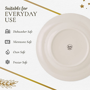 Spode Christmas Tree Dinner Plates | set of 4 Dinner Plates with Christmas Design | 10.5 Inch Christmas Dinnerware Made of Fine Earthenware | Dishwasher and Microwave Safe