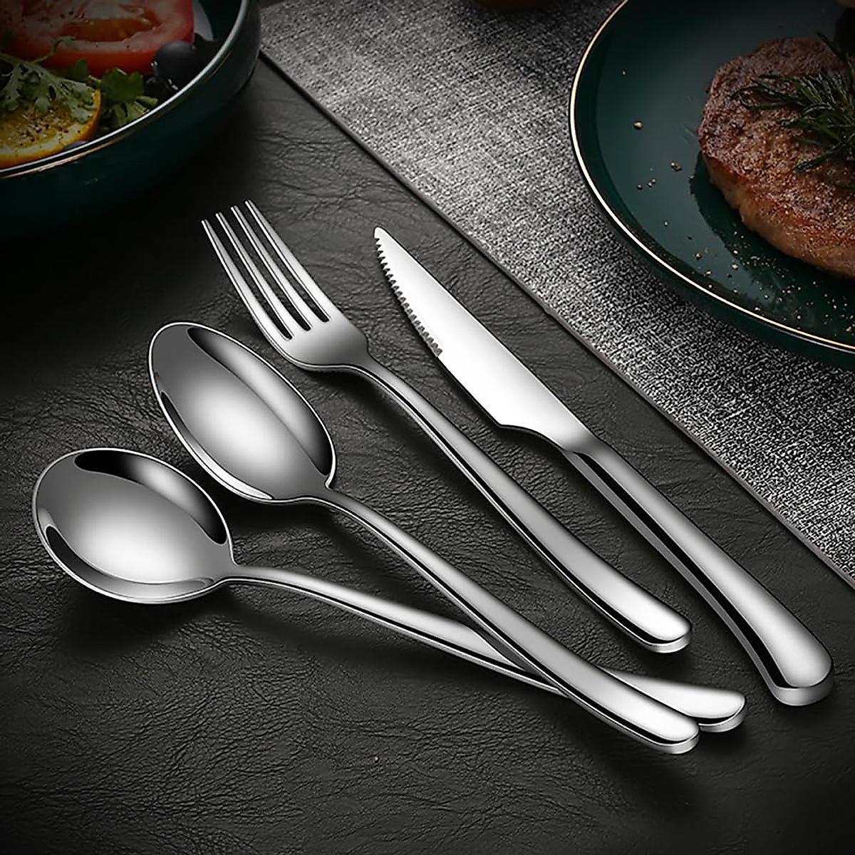 Kitchen Utensils 32 Pieces Silverware Silvery Flatware Set Cutlery Set for 8 Forks Spoons And Knives Set Dishwasher Safe Mirror Effect Ergonomic Durable Exquisite