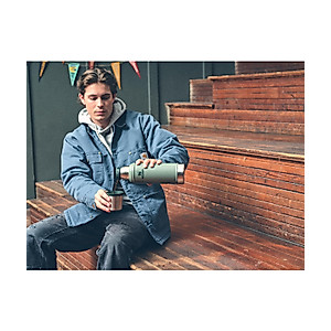 Stanley Classic Vacuum Insulated Wide Mouth Bottle - Hammertone Green - BPA-Free 18/8 Stainless Steel Thermos for Cold & Hot Beverages - 1.0 QT