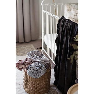 Arlyns Co. Luxury Velvet Baby Blanket 38 x 48 Inch, Cozy Velvet Baby Blankets for Baby & Nursery Decor (Midnight)