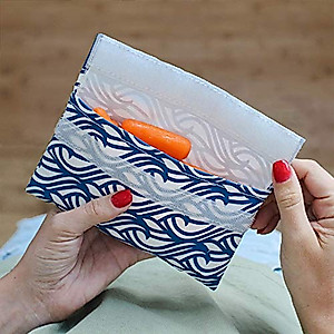 Lunchskins Reusable 2 Piece Food Storage Bag Set, 1 Sandwich Bag + 1 Snack Bag, Blue Whale