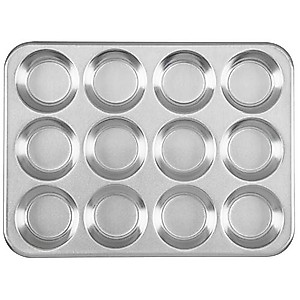 AmazonCommercial Aluminum Muffin Pan, 12 Cup with Lid