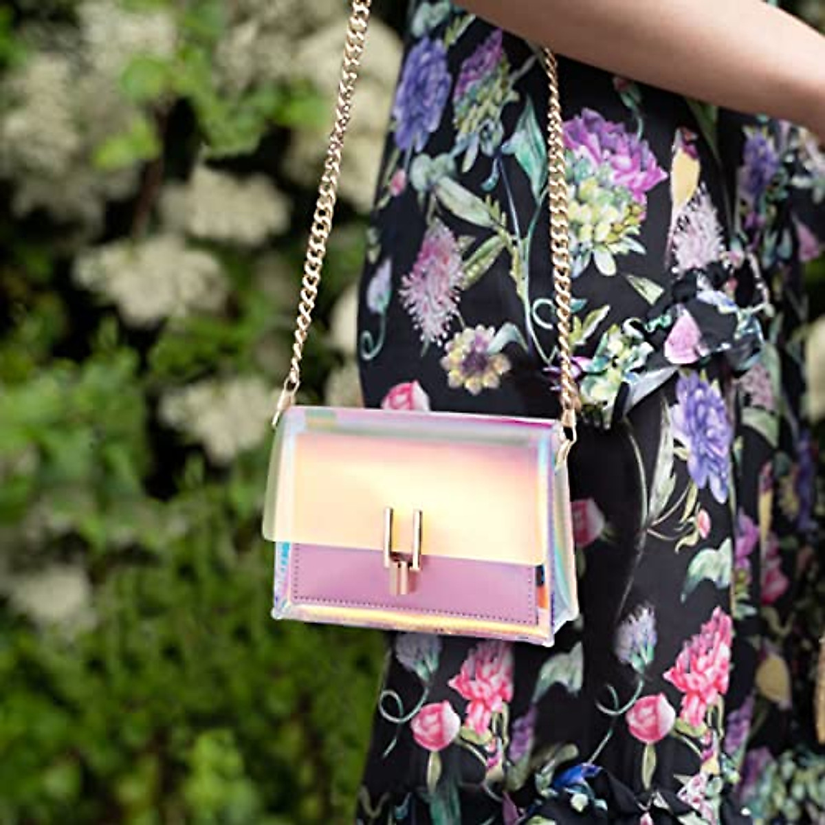 FENICAL Mini Crossbody Bag Holographic Chain Clutch Handbag Mini Clear Messenger Bag for Girls Ladies Women