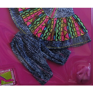 Barbie Jeans Week-End Fashions w Dress & Bermuda Shorts (1990 Arco Toys, Mattel)