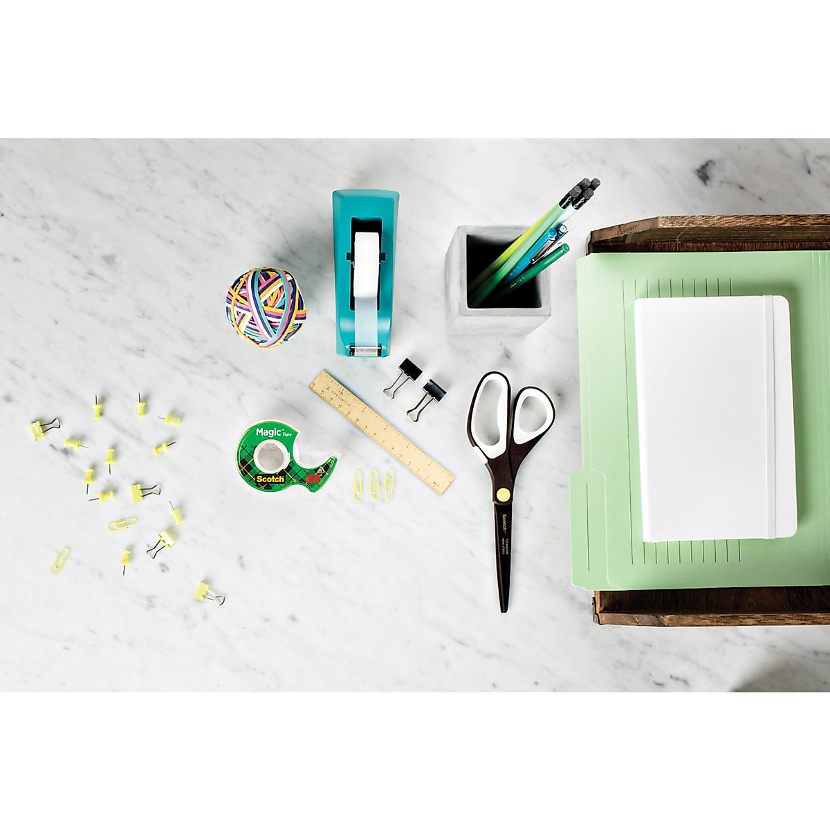 Scotch Magic Tape, 1 Roll, Great for Gift Wrapping, Numerous Applications, Invisible, Engineered for Repairing, 1/2 x 800 Inches, Dispensered (119)