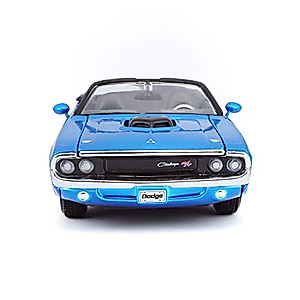 Maisto 1:24 Scale 1970 Dodge Challenger R/T Convertible Diecast Vehicle (Colors May Vary)