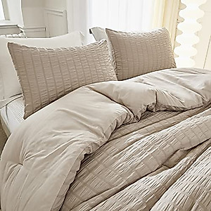 Litanika King Size Comforter Set Khaki, 3 Pieces Lightweight Seersucker Bedding Comforters Sets, Soft Bed Set (104x90In Comforter & 2 Pillowcases)
