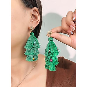Christmas Earrings for Women Lightweight Christmas Tree Tassel Beaded Earrings Bohemian Dangle Drop Green Earrings, Handmade Bead Xmas Tree Earring for Women Gift