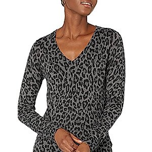 Amazon Essentials Women's Classic-Fit Lightweight Long-Sleeve V-Neck Sweater (Available in Plus Size), Grey Heather Leopard Print, Large