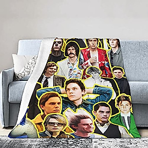 Blanket Evan Peters Soft and Comfortable Warm Fleece Blanket for Sofa, Office Bed car Camp Couch Cozy Plush Throw Blankets Beach Blankets