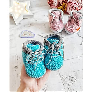 Troyarn Velvet Chenille Baby Blanket Yarn Amigurumi Yarn for Crocheting and Knitting Super Bulky 100 gr (132 yds) (10126 - Green)