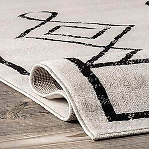 nuLOOM Saniyah Geometric Diamond Area Rug, 6' 7" x 9', Grey