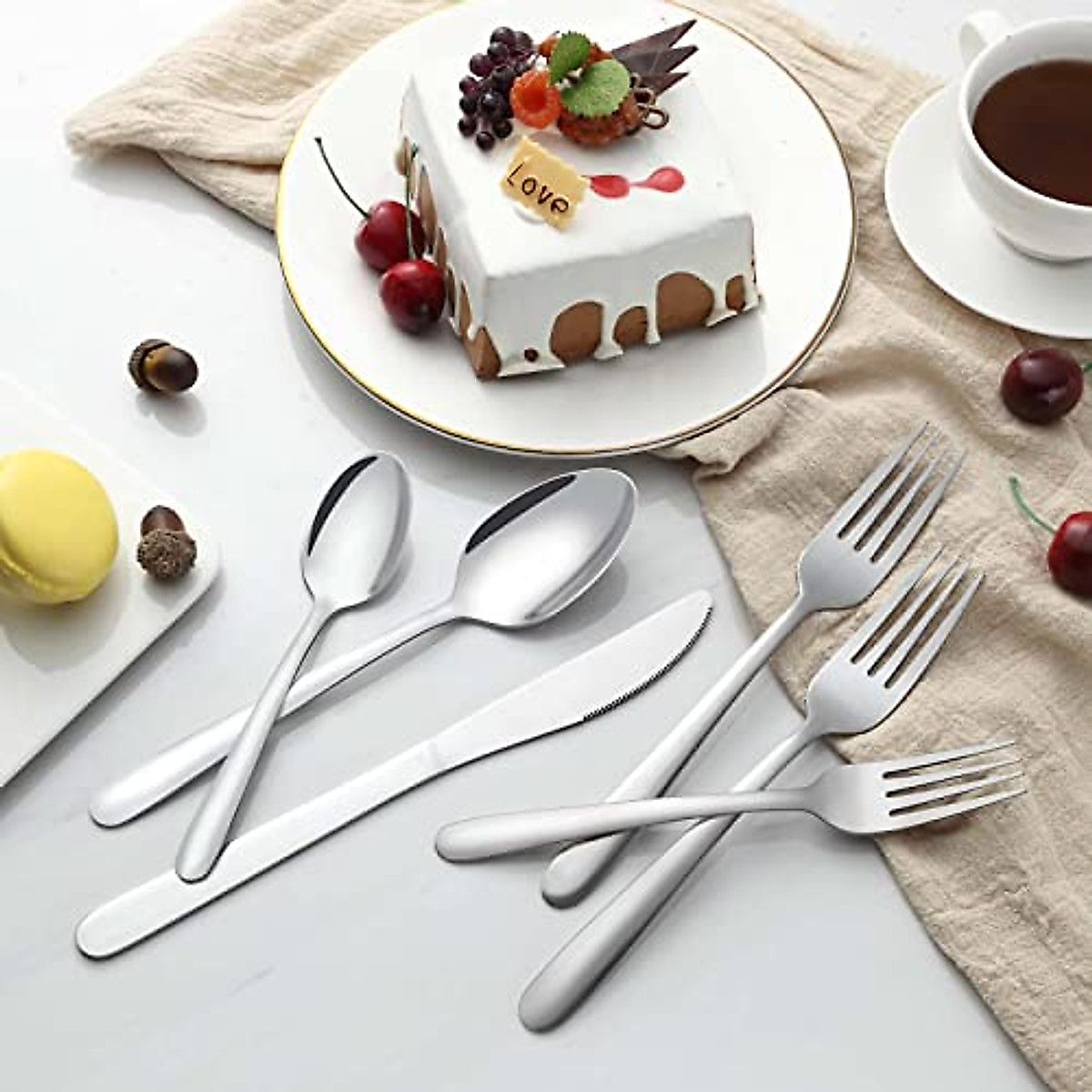 Gymdin 24 Pieces Dinner Forks, Forks Silverware(8 inches), Silverware Forks, Food Grade Stainless Steel Flatware Forks, Mirror Polished & Dishwasher Safe, Using for Home, Restaurant or Kitchen