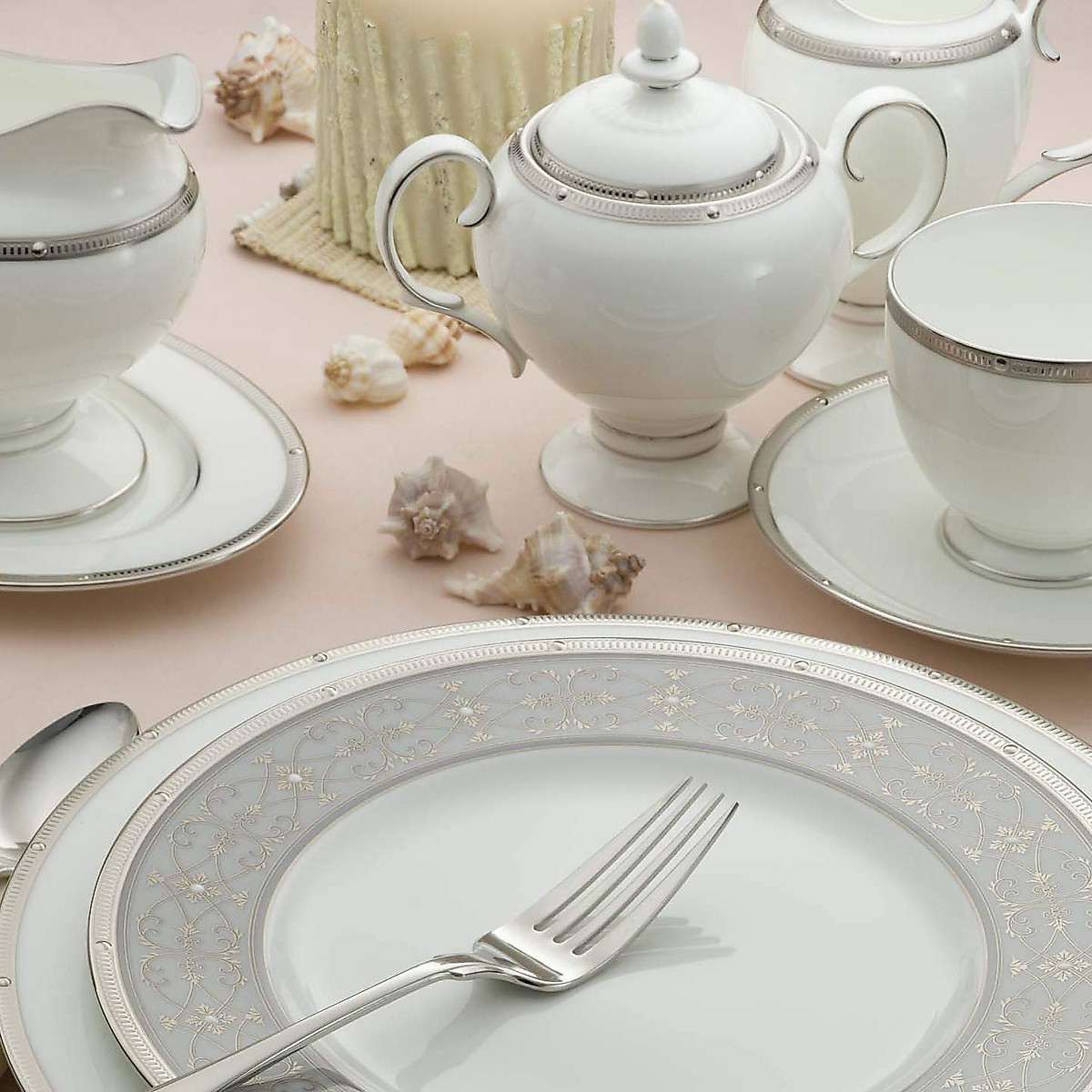 Noritake Rochelle Platinum 16-Inch Oval Platter