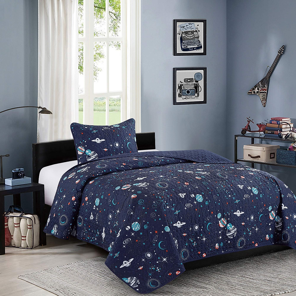 WPM WORLD PRODUCTS MART Blue Planet Universe Theme Kids Quilt Set Toddler Stars Space Galaxy Rocket Design Twin Size for Toddler Bed Bedspread with Pillow Shams (Pandora, Twin)