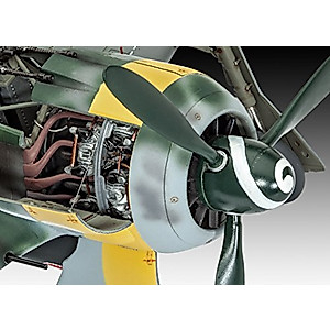 Revell 04869 Focke Wulf Fw190 F-8 Model Kit