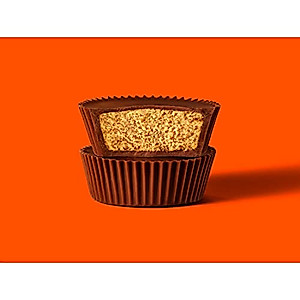 REESE'S Big Cup Milk Chocolate King Size Peanut Butter Cups, Candy Packs, 2.8 oz (16 Count)
