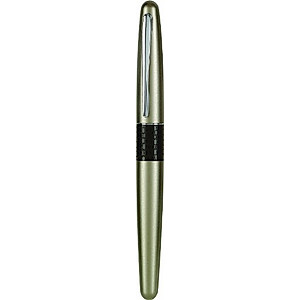 PILOT MR Animal Collection Fountain Pen in Gift Box, Matte Gold Barrel with Lizard Accent, Fine Point Stainless Steel Nib, Refillable Black Ink (91139)