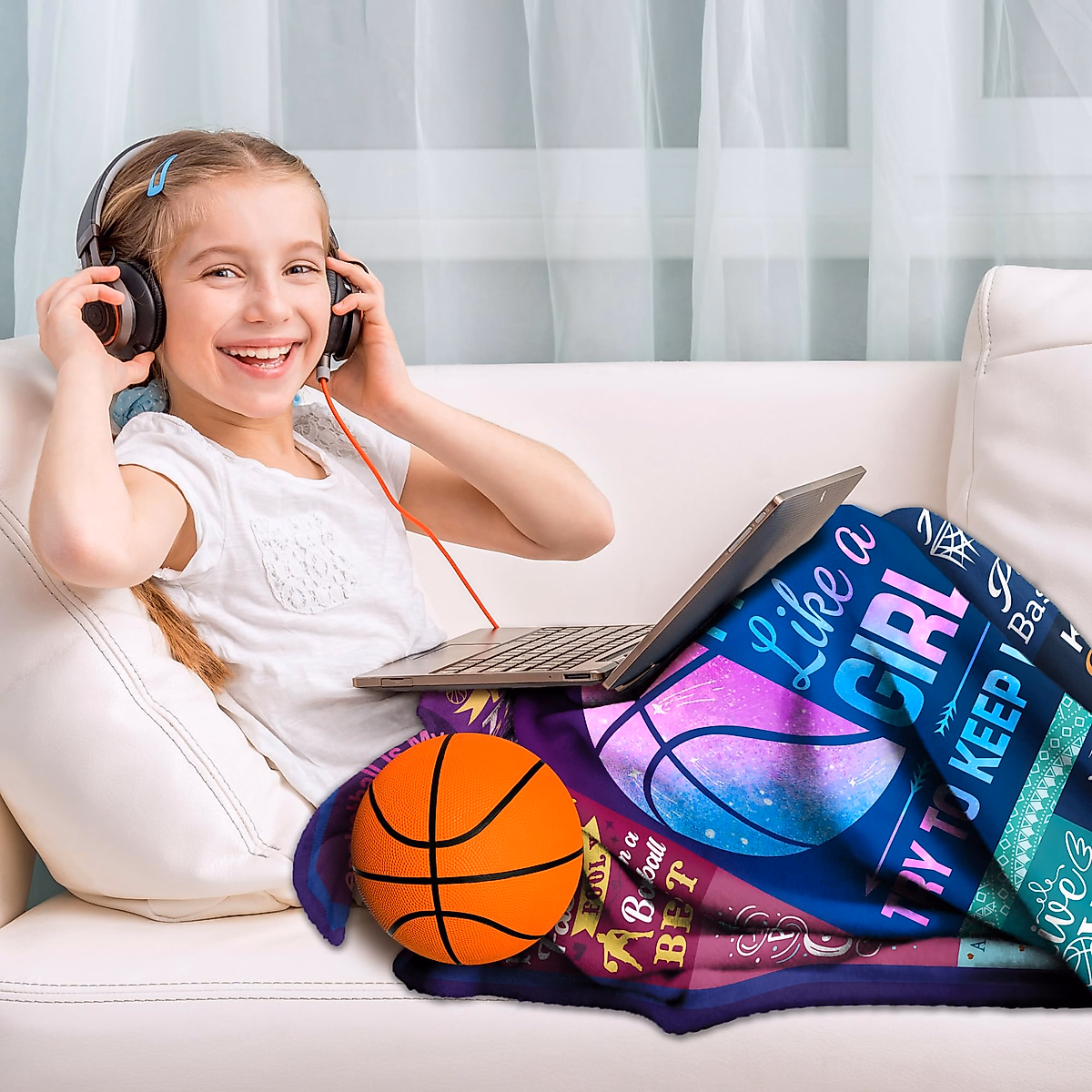 Basketball Gifts Blanket for Girls Soft Lightweight Flannel Basketball Stuff Throw Blanket Merch Basketball Gifts for Basketball Team Lovers 50"x40"