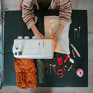 200PCS Corsage Pins, Teardrop Pearl Sewing Pins, Long 2inch Straight Sewing Wedding Bouquet Pins for Wedding, Jewelry, Flower DIY Decoration, Quilting and Craft (200Pcs, White)