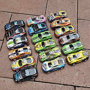 Himeeu 18Pcs Metal Pull Back Racing Car Toy Die Cast Race Car Vehicles Friction Powered Toddler Boy Car Toys 2.7 Inch