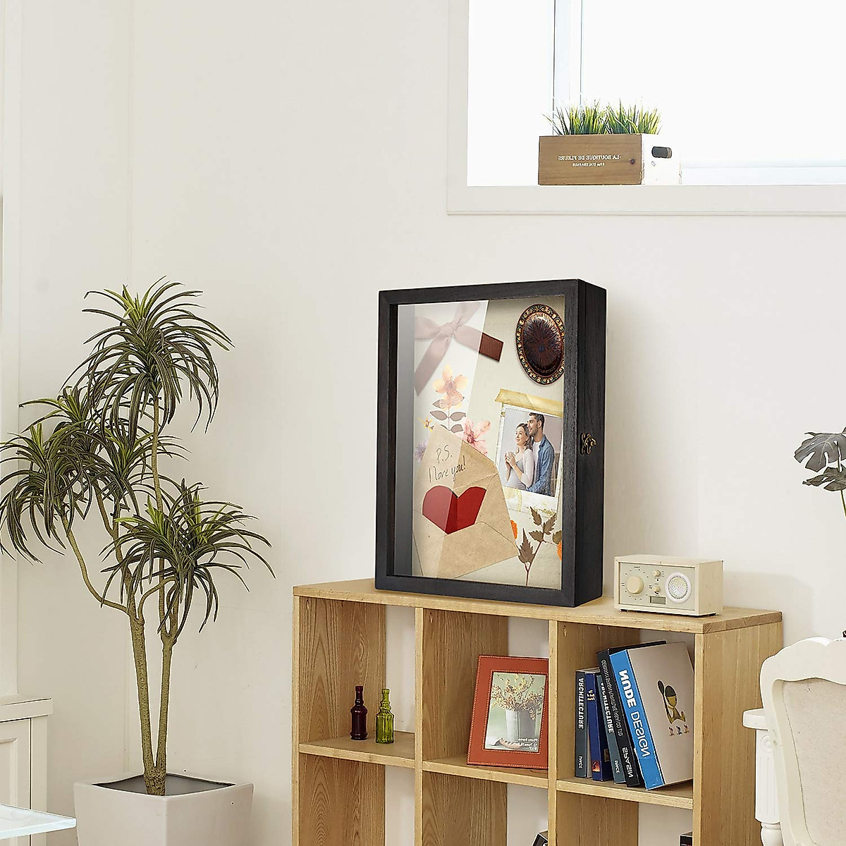 TJ.MOREE Flowers Shadow Box Display Case 13 x 16 Large Shadow Box Picture Frame with Glass Wedding Bouquet Memorabilia Medals Photos Memory Box