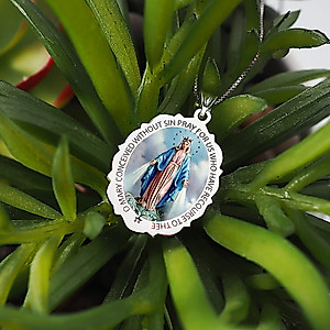 PicturesOnGold.com Sterling Silver Scalloped Virgin Mary Catholic Oval Miraculous Medal Necklace Pendant for Women (Sterling Silver - 1/2 Inch X 2/3 Inch)