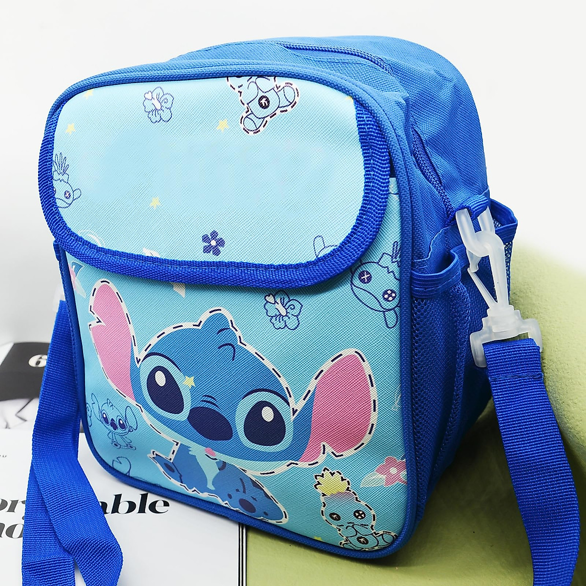 Cute Crossbody Bag with Adjustable Shoulder Strap and Bracelet Charm, Kawaii Handbag with Zipper, Lovely Wallet Purse Shoulder Bag Coin Pouch Accessories for Women Girls